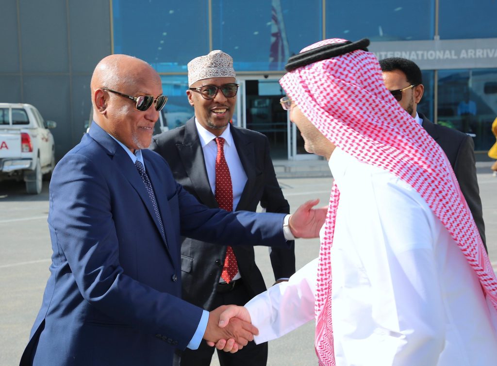 A delegation from Saudi Economic Development Fund arrives in Mogadishu ...